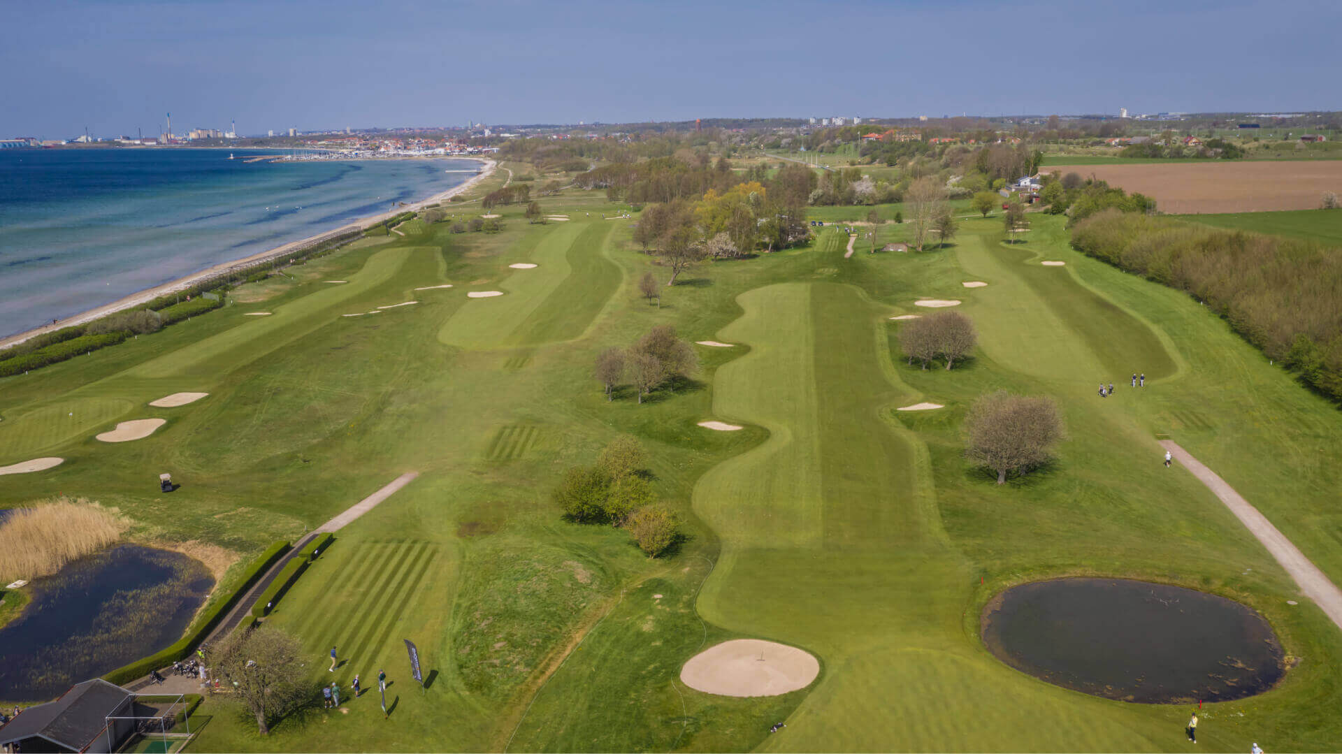 Book golf / tee times online in all over Europe!